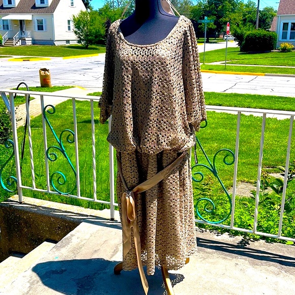 R&M Richards | Dresses | Gold Crochet Dress | Poshmark